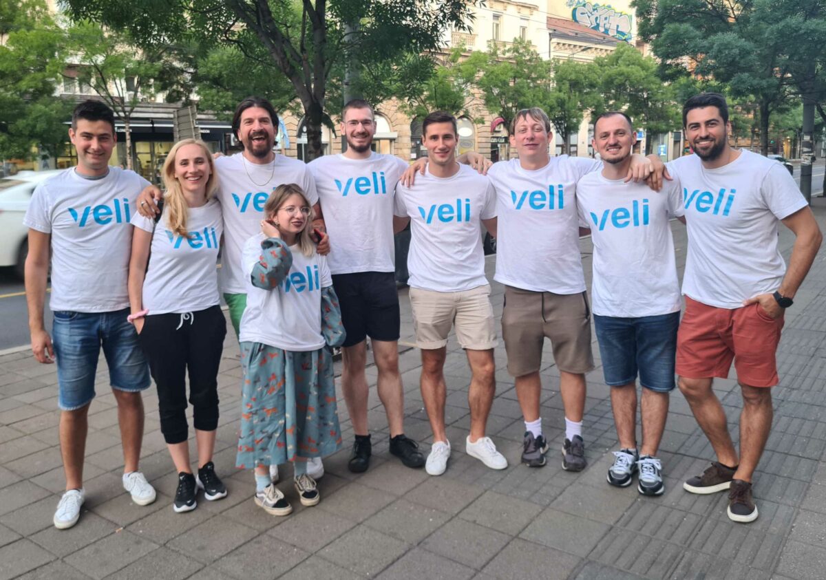 About us - Veli